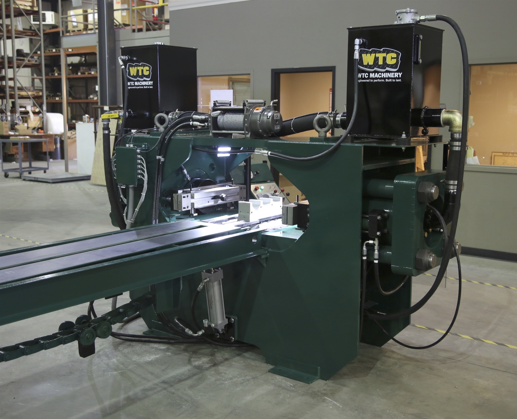 Fully Customized Track Press - 400T | WTC Machinery